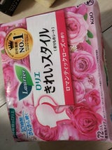 ロリエ きれいスタイルロマンティックローズ 72個（花王）の口コミ・評判、評価点数 | ものログ